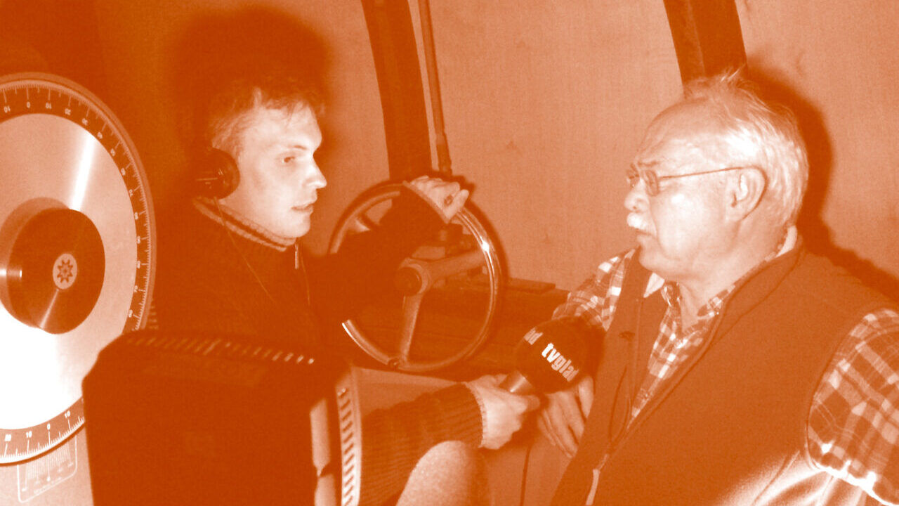 Mark kigger på stjerner - TV Glad